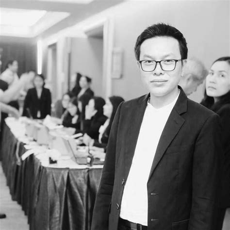 พุทธมหาเจดีย์หลวงตาพระมหาบัว เนื่องในวโรกาสวันเฉลิมพระชนมพรรษา ๗๓ พรรษา พระบาทสมเด็จพระปรเมนทร