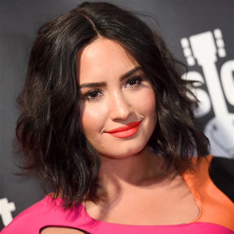 Comhlacht Bikini Demi Lovato