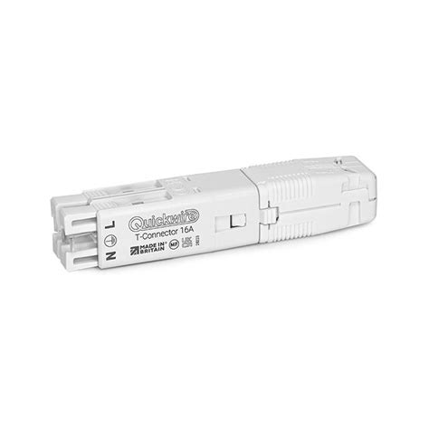 Quickwire Qtps3 16a T Connector Plug And Sockt Candw Berry