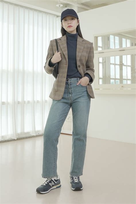 Ilail일라일 스트레이트 이지 데님 팬츠 Sivillage 에스아이빌리지