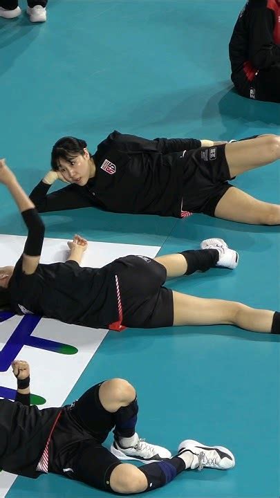 [프로배구] 정관장 레드스파크스 박은진선수 23세 187cm 미들불로커 And 염혜선선수 33세 177cm 세터 스트레칭 팔로우