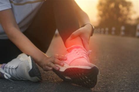 Causes And Symptoms Of High Ankle Sprains Blog