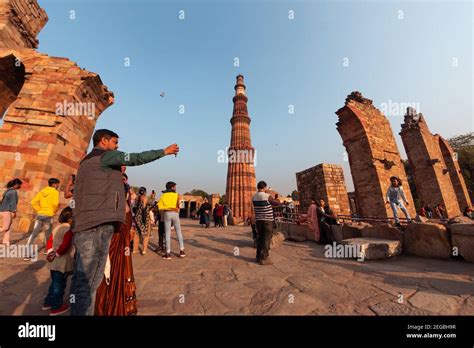 Qutub Minar Minaret A Highest Minaret In India Standing 73 M Tall