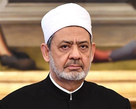 جداريات الأزهر يعلن رفضه الكامل لمحاولات تغيير الهوية الديموغرافية
