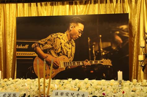 Lmf大飞陈匡荣设灵丨众星到场致祭 陈奕迅徐濠萦灵堂内慰问家属 星岛日报