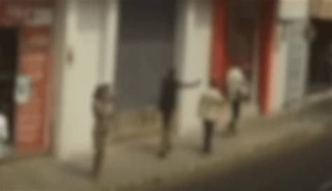 Vídeo mostra dois homens sendo executados por causa de R 100 180graus O Maior Portal do Piauí