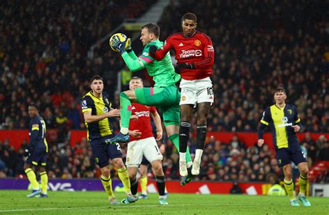 Manchester Utd Slump To Humiliating 3 0 Home Loss To Bournemouth Reuters