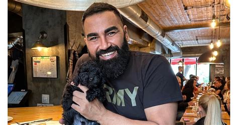 Азис вечеря с бащата на Бийонсе у нас