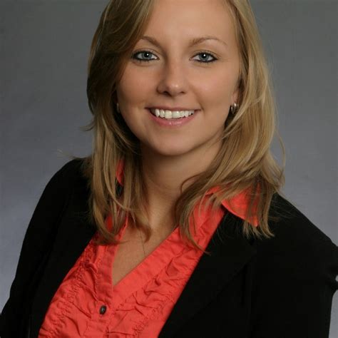 Amanda Lyons Linkedin