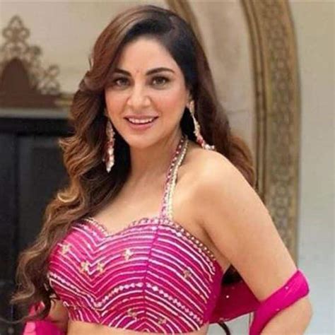 Kundali Bhagya Star Shraddha Arya All Set To Get A Tattoo Check Out