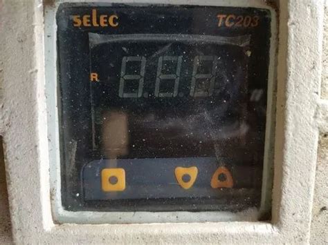 SELEC TC TEMPERATURE CONTROLLER INDICATOR At Rs Unit Temperature Indicators In