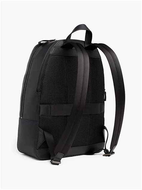 Th Monogram Dome Backpack Black Tommy Hilfiger