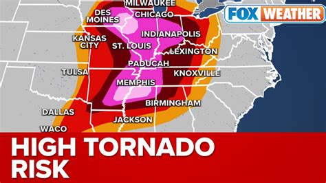 Storm Chasers Track Rare High Tornado Risk Youtube
