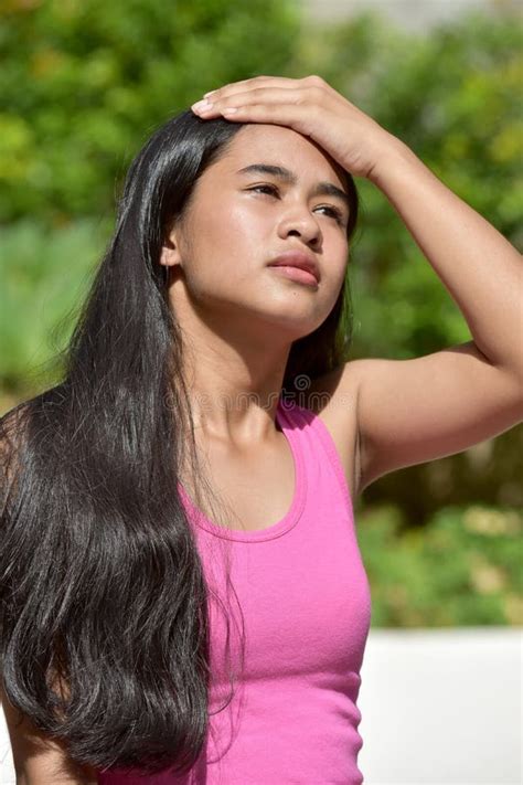 Una Joven Filipina Con Mala Salud Imagen De Archivo Imagen De Pobre
