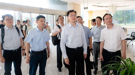 南京医科大学泰州医药产业研究院建设汇报交流会在中国医药城举行