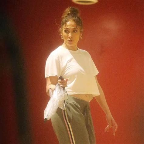 Daniela🧚🏽‍♀️🍒🤍 On Twitter Mami 💋💋🦵🏽🔥😩😮‍💨