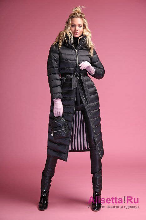 Fashion coat NAUMI 18 W 108 00 31, black color. Пуховое черное пальто ...