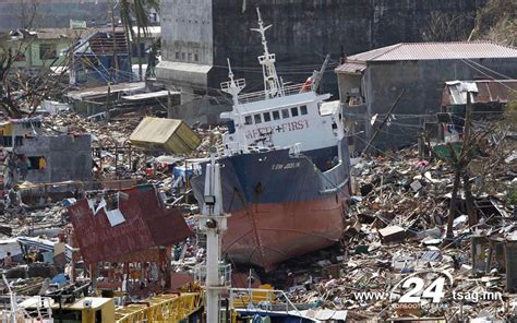10000 хүний аминд хүрсэн хар салхи Филиппинийг ийм болгов