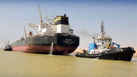 Suez Canal Disrupted By Slight Contact” Between Tanker And Lng Carrier