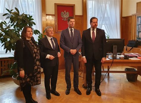 Wiceminister Edukacji Dariusz Piontkowski Z Ambasadorem Litwy O
