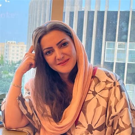 Sara Shahabi Sara Shahabi On Threads