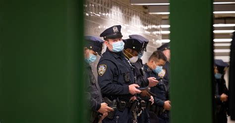 Experts Say Police Should Not Be Enforcing Social Distancing Time