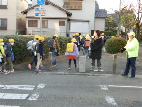 登下校の見守りに感謝！