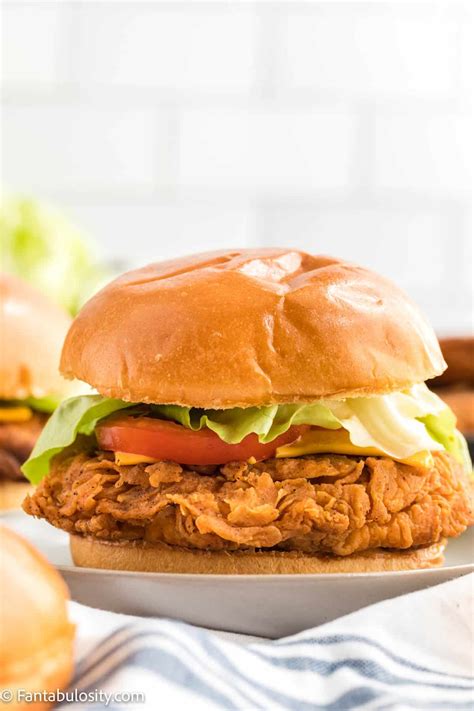 Crispy Chicken Burger Kfc Zinger Burger Fantabulosity