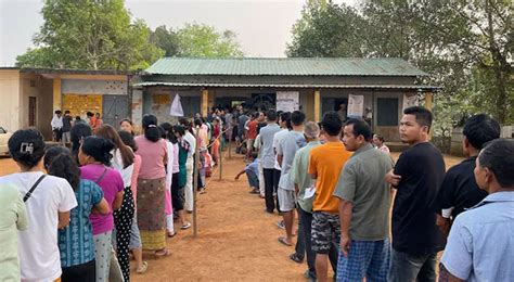 ലോക്‌സഭാ തിരഞ്ഞെടുപ്പ് വോട്ടെടുപ്പ് തുടങ്ങി തുടക്കം ശാന്തം Nri