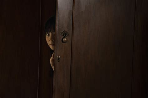Sxsw Grand Jury Winning Horror Raging Grace Unveils Trailer And Poster