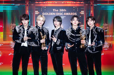 ‘골든디스크 어워즈 2관왕 Txt 멋있는 무대로 찾아오겠다 소감