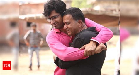 Sham Kaushal Pens An Emotional Post For Son Vicky Kaushal After The