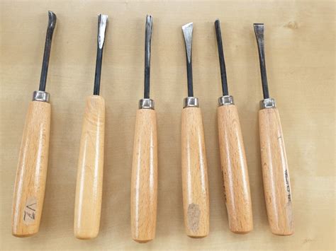 Dleta Za Rezbarjenje Različna