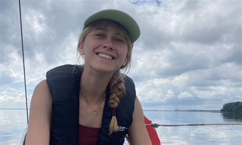 20 årige Anna Brinch Fra Vordingborg Har Sejlet Meget Lidt Købte En Lm 22 Til 27000 Kr