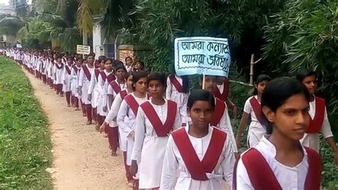 মাইলফলক স্পর্শ করল মমতার কন্যাশ্রী স্কুলছুটের হার কমিয়ে কত কোটি খরচ