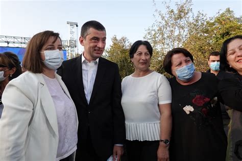 გახარია განმარტავს რატომ არ გადავიდა თვითიზოლაციაში Netgazeti • გიორგი გახარია • კორონავირუსი