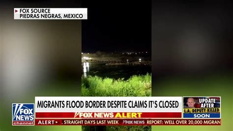 Video Shows 2500 Migrants Illegally Crossing Us Border Fox News Video