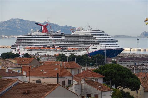 Carnival Cruise Ship Passenger Attack Investigated By Fbi Neo