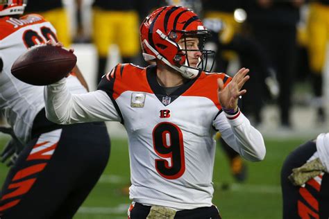 Steelers Vs Bengals Week 10 2nd Quarter Live In Game Update Behind