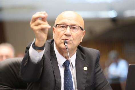 Romanelli aponta situação crítica das rodovias do Paraná