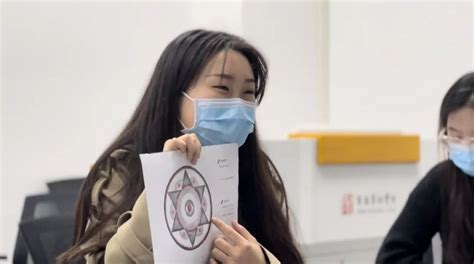 艺心向阳｜安徽艺术学院心理咨询中心举办曼陀罗心理绘画疗愈活动