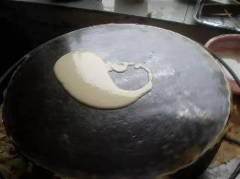 鏊子煎饼 煎饼鏊子 煎饼果子 大山谷图库