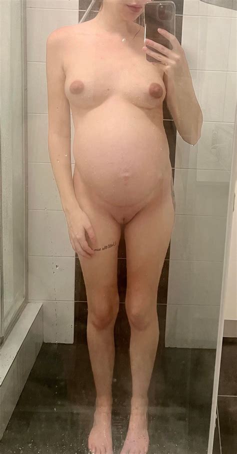 Getting Big 38 Weeks Scrolller