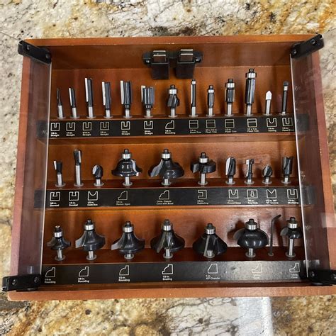 Craftsman 30 Piece Carbide Tipped Router Bit Set 1 4 Shank In Wooden