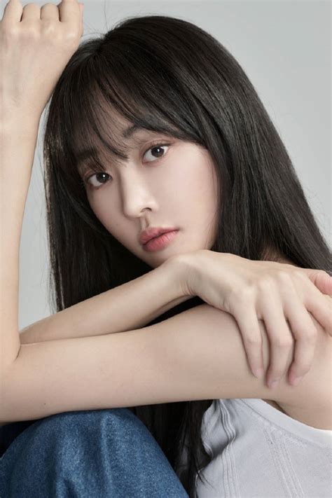 Lee Chae Won Picture 이채원 Hancinema