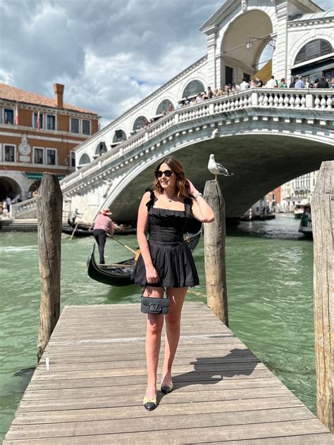 Venezia Italy Fashion Mom Blog