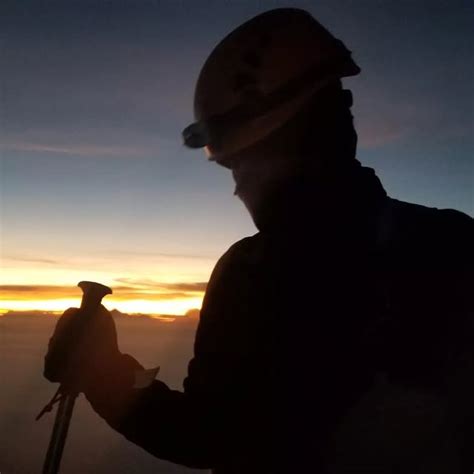 Josué Josuequezada95 • Threads Say More