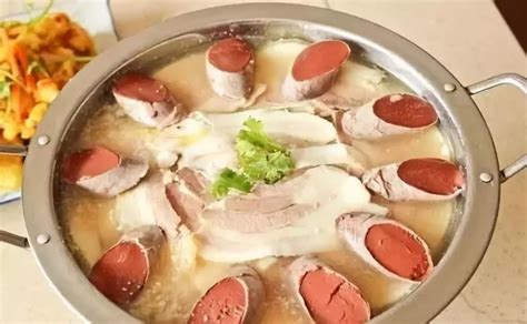 东北酸菜锅 酸菜海鲜锅 东北火锅 第2页 大山谷图库