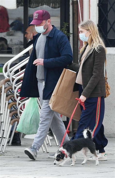 Taylor Neilson In A Blue Sweatpants Takes A Romantic Walk Out With Liev