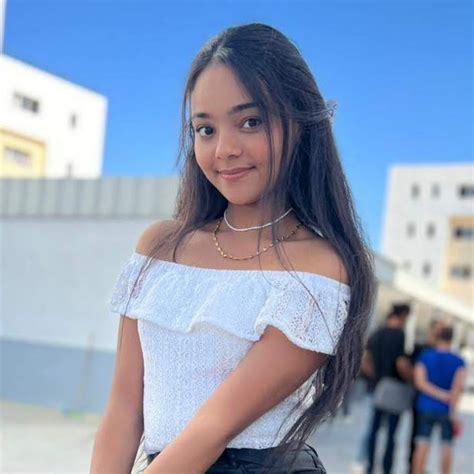 Nermine Nafti Youtube